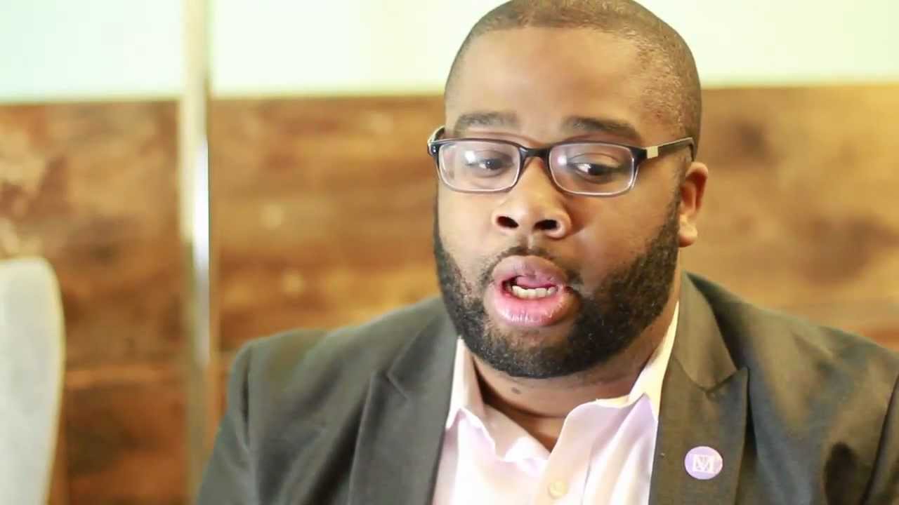 Mark Luckie, Twitter Director of News and Politics - YouTube