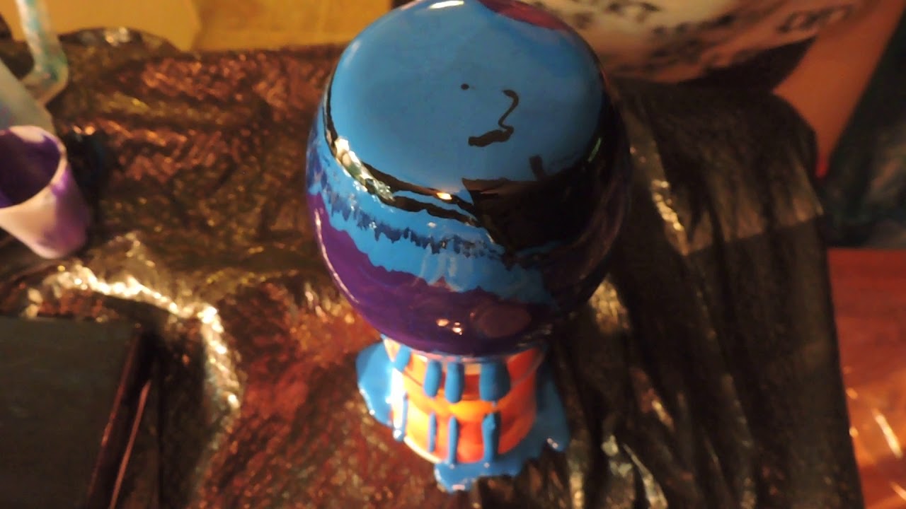 RESIN POUR over a VASE!!!! - YouTube