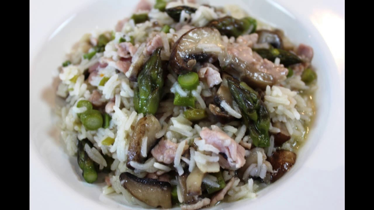Risotto with bacon, asparagus and mushroom. - YouTube