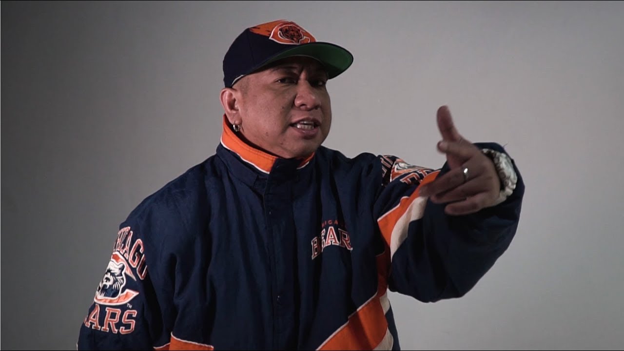 Ayoko ng Tumambay (Mike Kosa) - YouTube