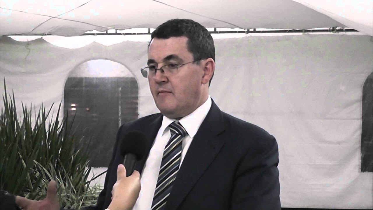 Entrevista David Benton, director Consejo Internacional de Enfermería ...