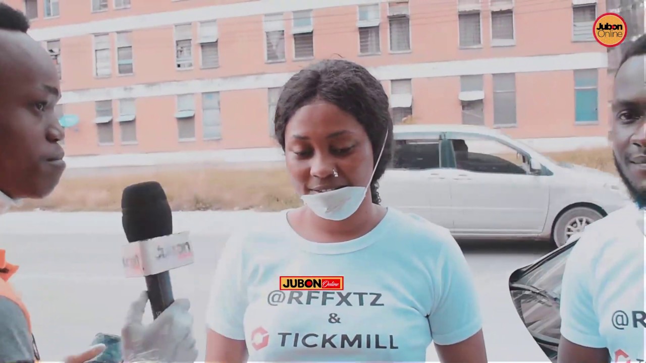 Tazama PILI Wa Kitimtimu Alivyogawa MASK na Sanitizer Za Kujikinga Na ...