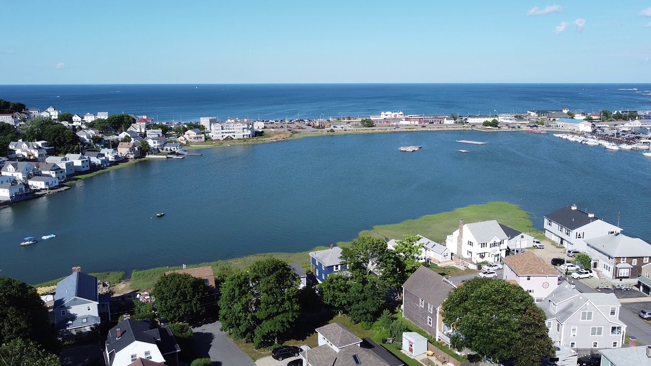 Hull view from 100' - YouTube