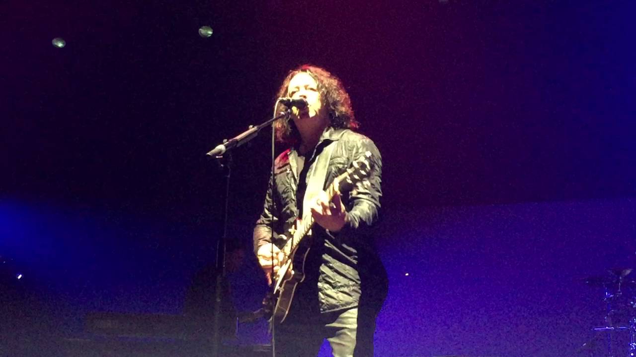 Tears for Fears "Shout" - Live Performance - October 1, 2016 - YouTube