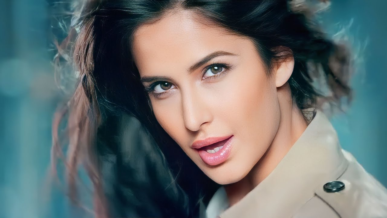 Main Kamli Kamli Mere Yaar Di (Full Song) | Dhoom:3 | Katrina Kaif ...