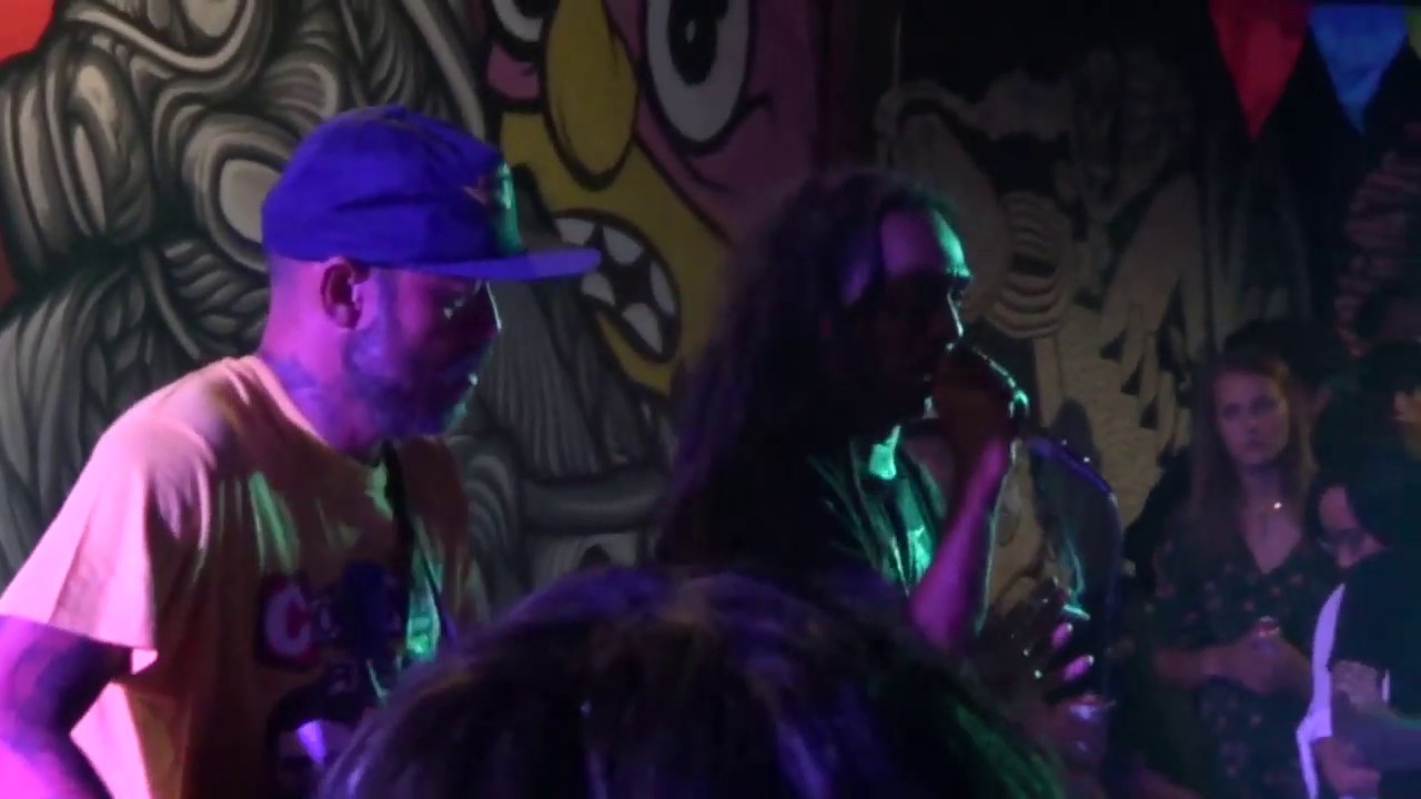 King Masmus & Richad Shaggydog - Live at SURVIVE!garage - YouTube