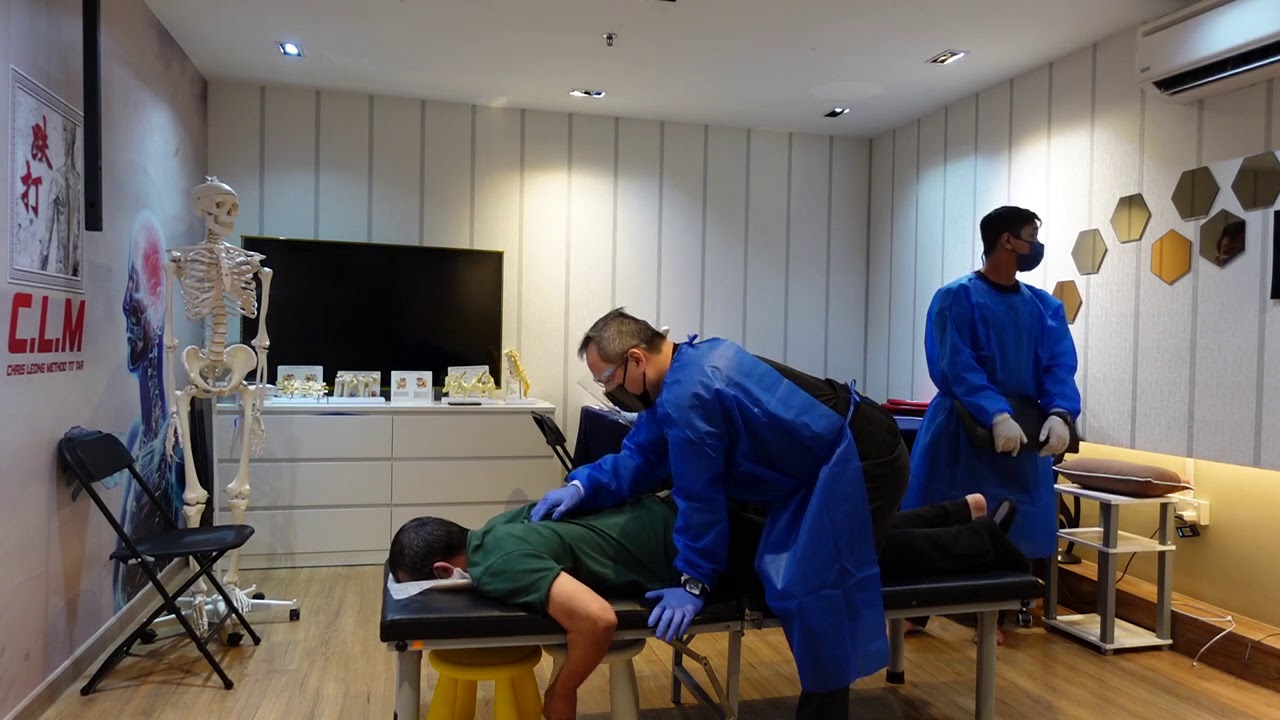 Shoulder blade & Lower Back misalignment.. CLM Tit Tar by Master Chris ...