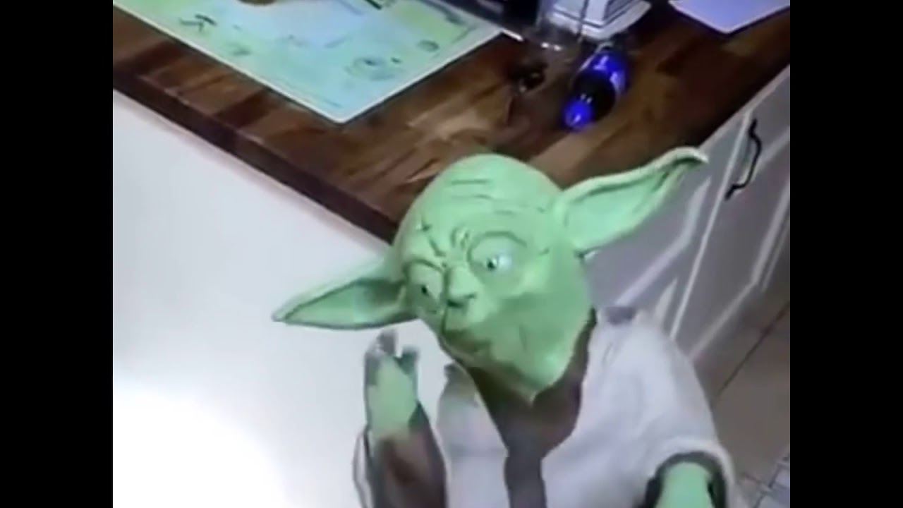 Yoda gets slapped - YouTube