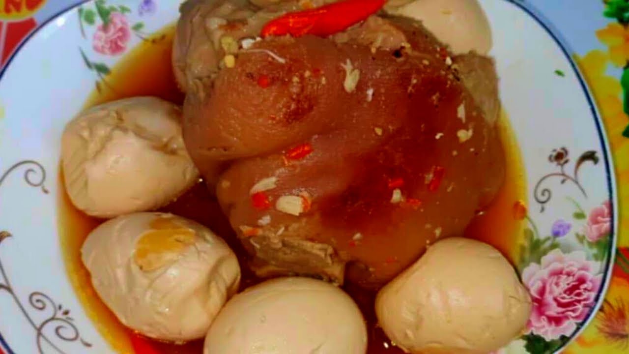 Cách Làm Giò Heo KhoTàuTrứng Muối Ngon NgàyTết ||Giò Heo Kho Riệu 160 ...