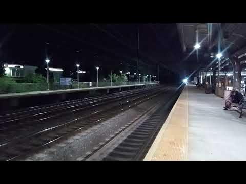 A Late Amtrak Northeast Regional 175 at Hamilton, NJ - YouTube