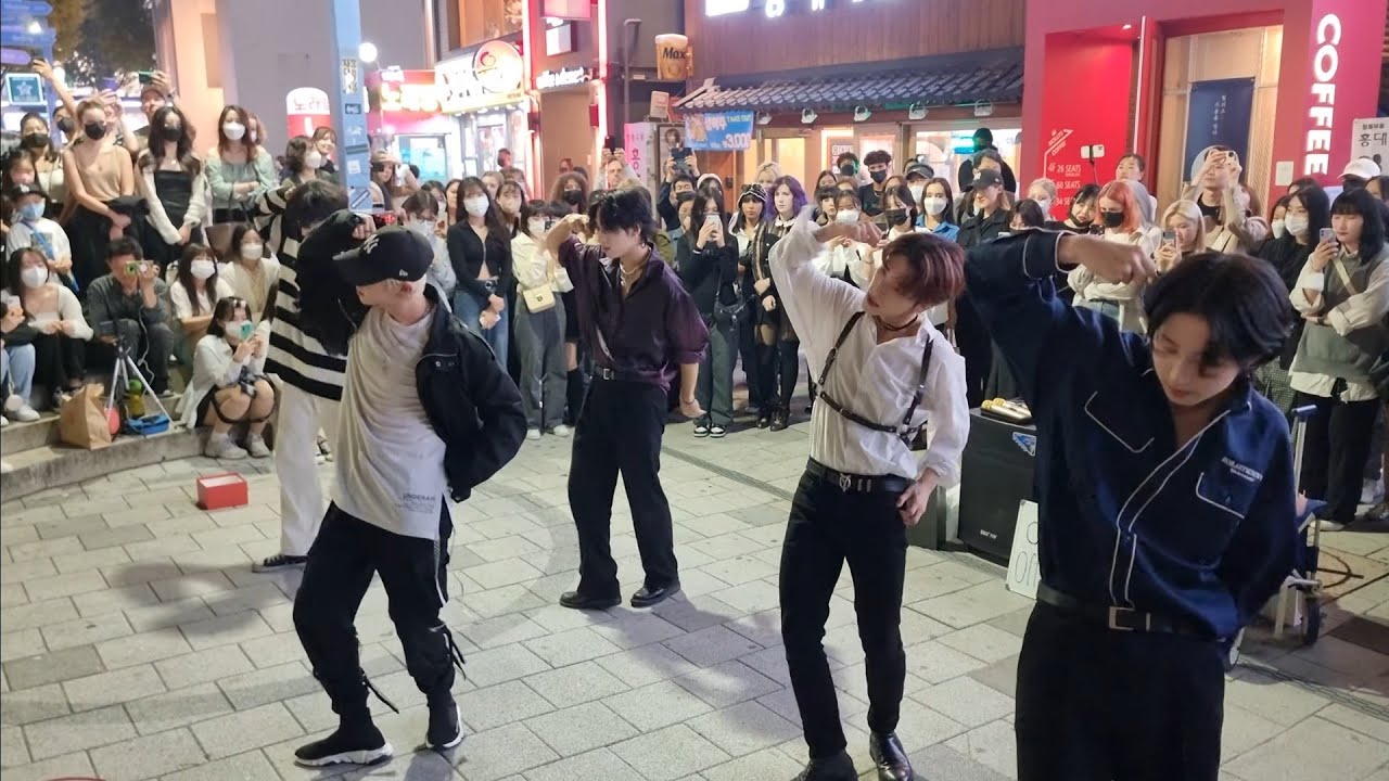 FRIDAY. AQA. DYNAMIC SUPERB PERFORMANCE. HONGDAE STREET. [MANIAC] - YouTube
