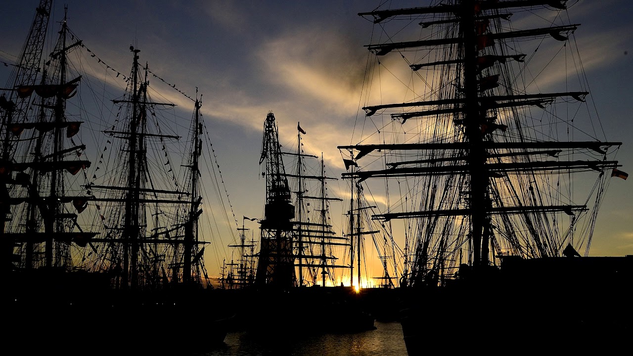 City of Ships by Walt Whitman - YouTube