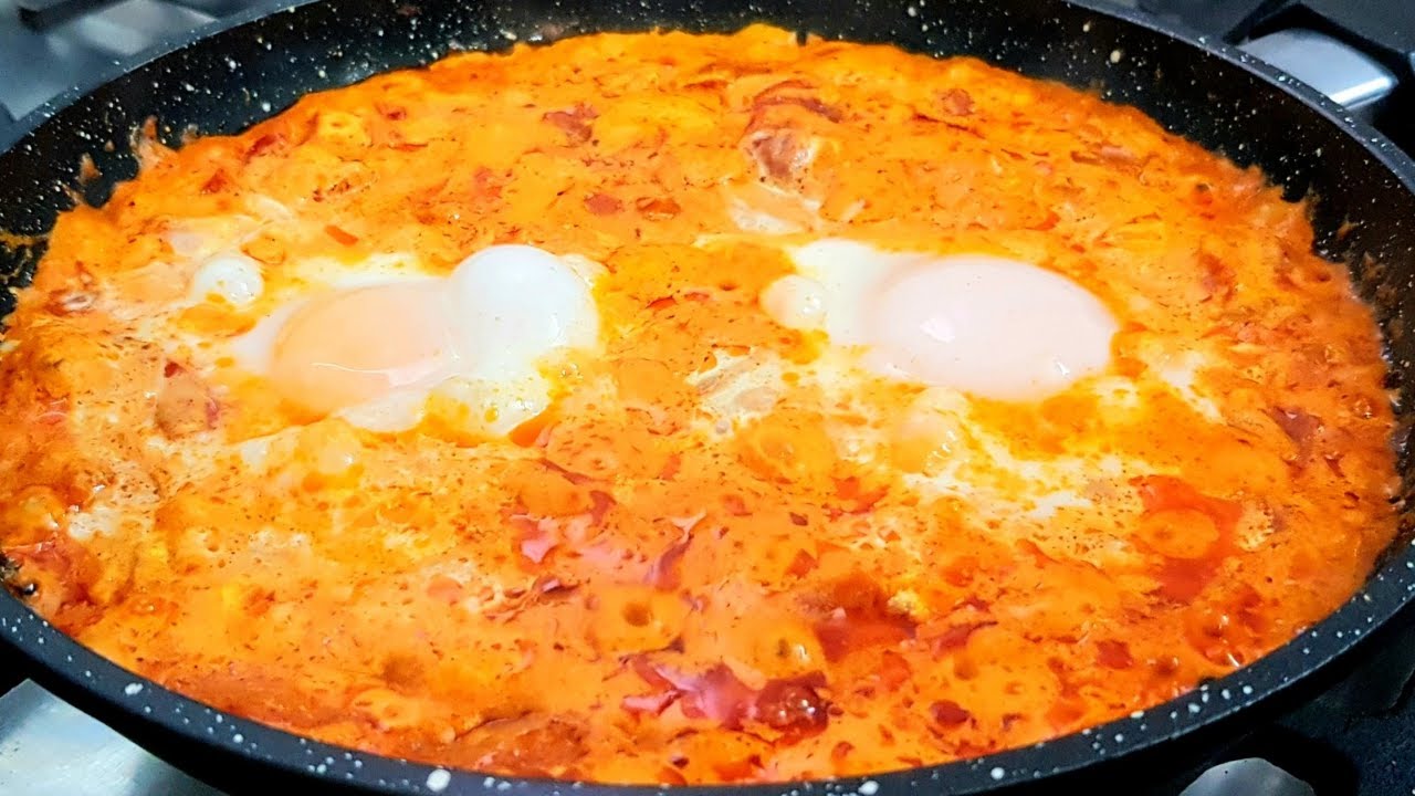 How to Make Cheesy Omelette Easy & Tasty Tutorial - YouTube