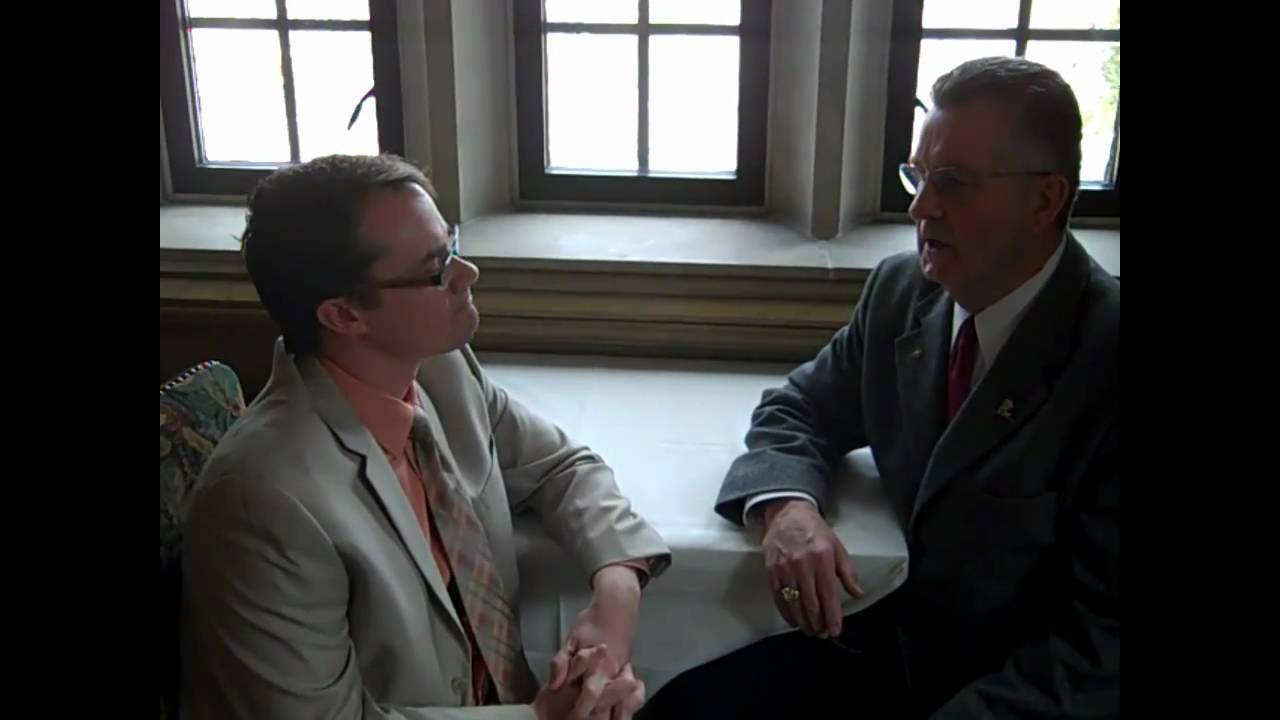 Paul Behr - Life Behind the Mic - YouTube