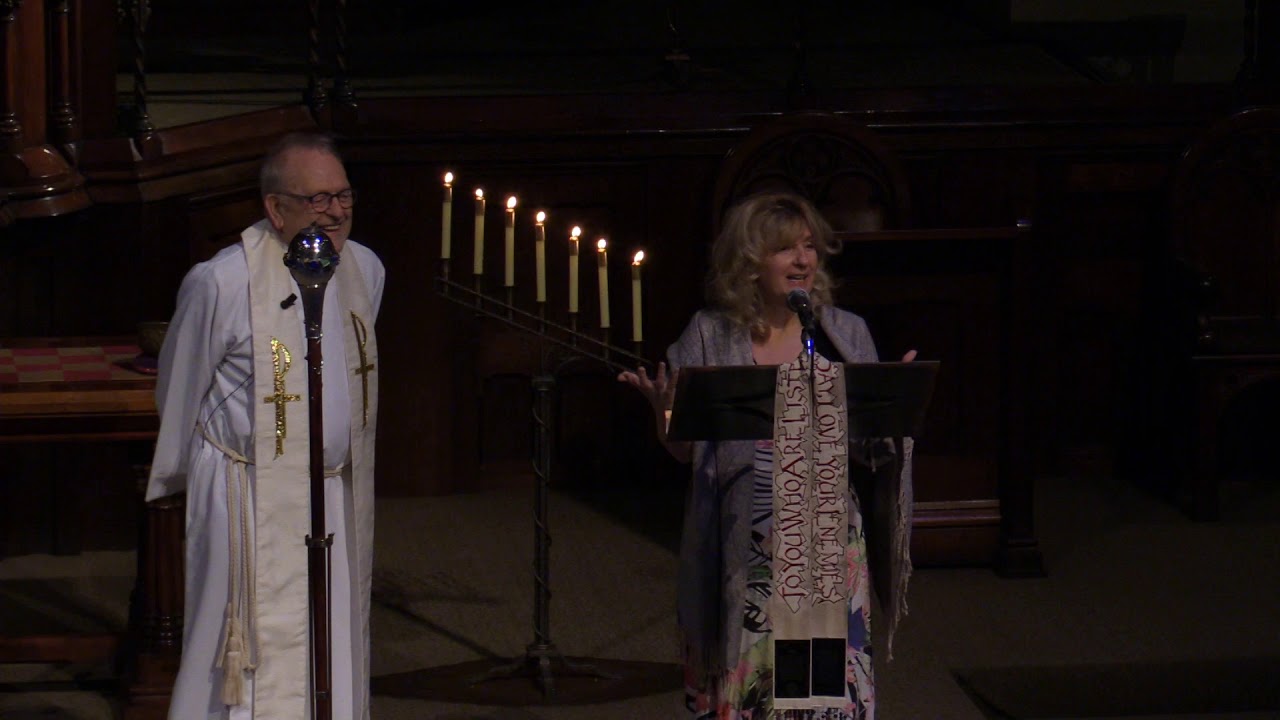 Rev Peter Burnham Invites (Rev) Pamela Anderson to the stage - YouTube
