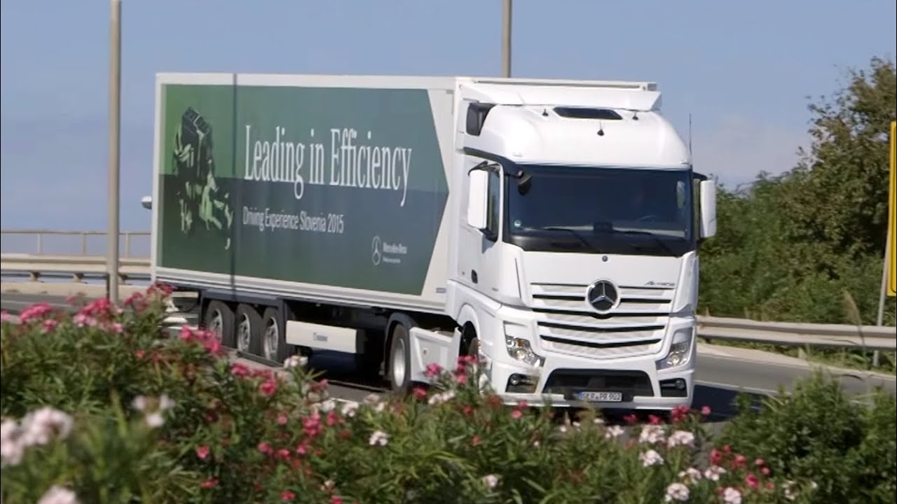 Mercedes-Benz Actros OM 471 - YouTube