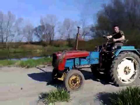 Traktor RS 09 - YouTube