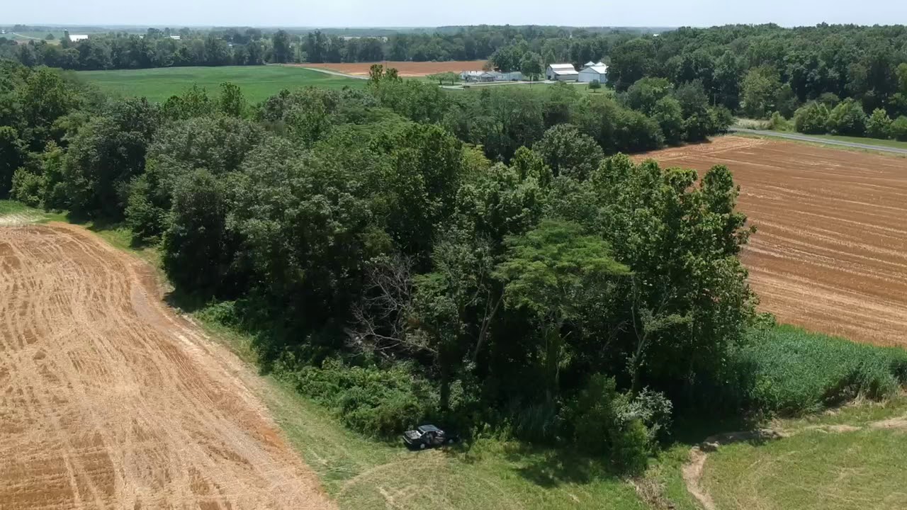 5 Gallons of Tannerite: Old Camery - YouTube