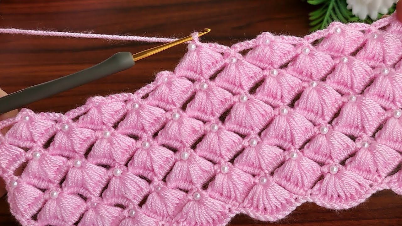 Super Easy!.. 🥰 Mussel knitting pattern with a magnificent pearl design ...