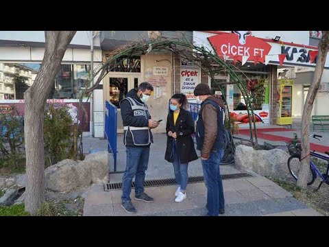 Aksaray'da 1 mahalle, 1 cadde ve 7 sokak, karantinaya alındı