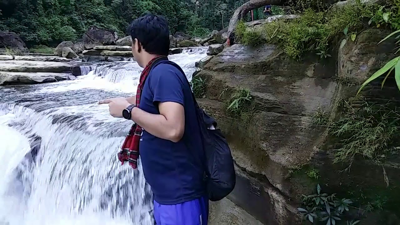 Beautiful Amiakhum Waterfall-Thanchi-Bandarban-03.mp4 - YouTube