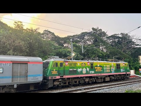 EVENING DEPARTURES FROM THALASSERY! POORNA CHICKEN LIVERY WAP-7 WITH ...