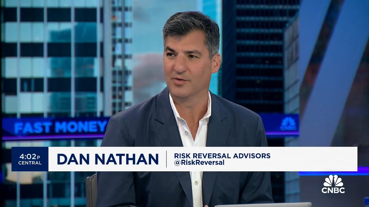 Apple Intelligence is the Apple of Investors Eyes - YouTube