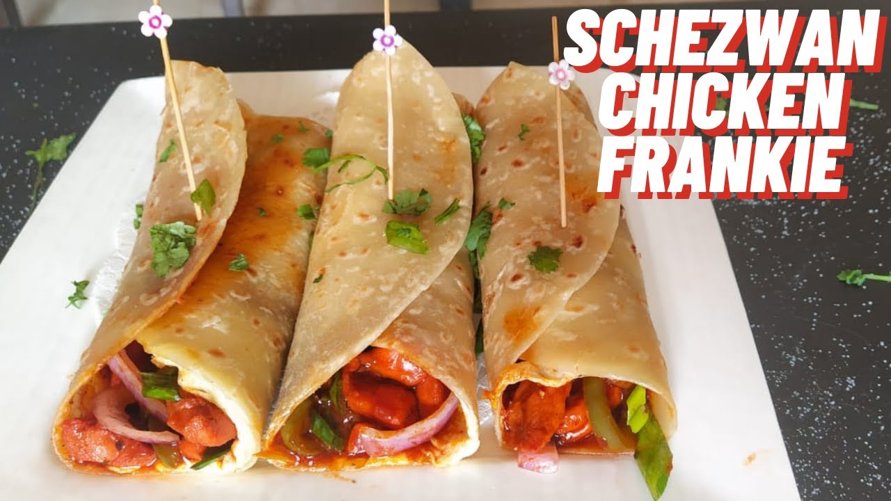 Mumbai Famous Schezwan Chicken Frankie | मुंबई की शेज़वान फ्रैंकी ...
