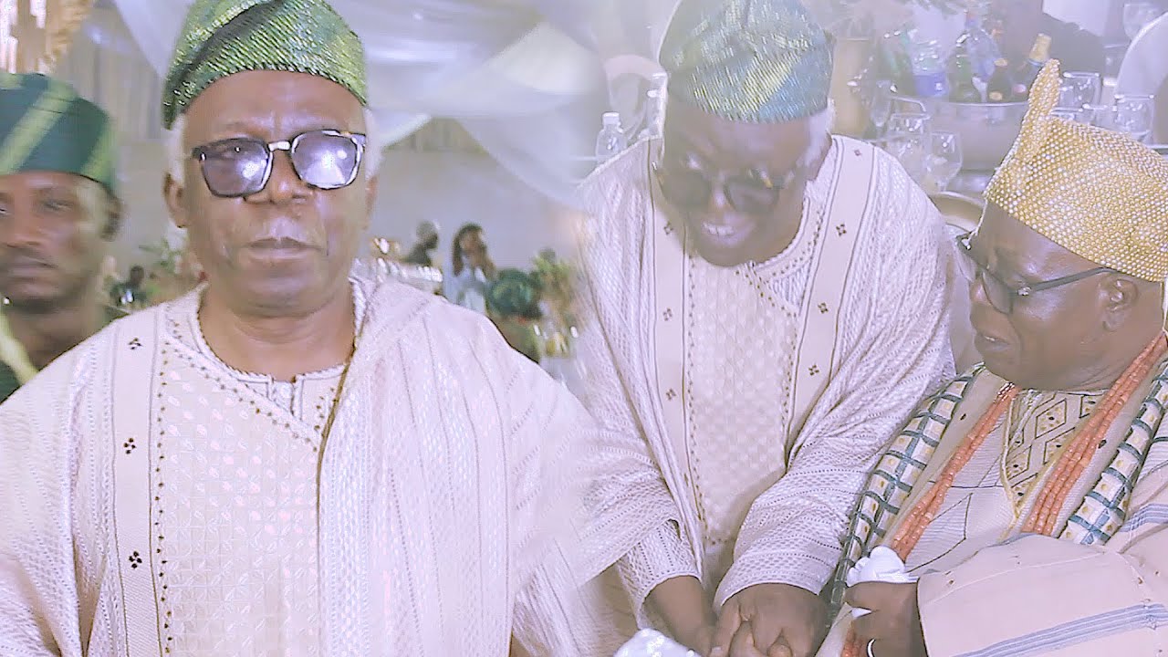 FEMI FALANA SHOCK AKINYEMI AND HIS WIFE AS HE STORMS THEIR WEDDING ...