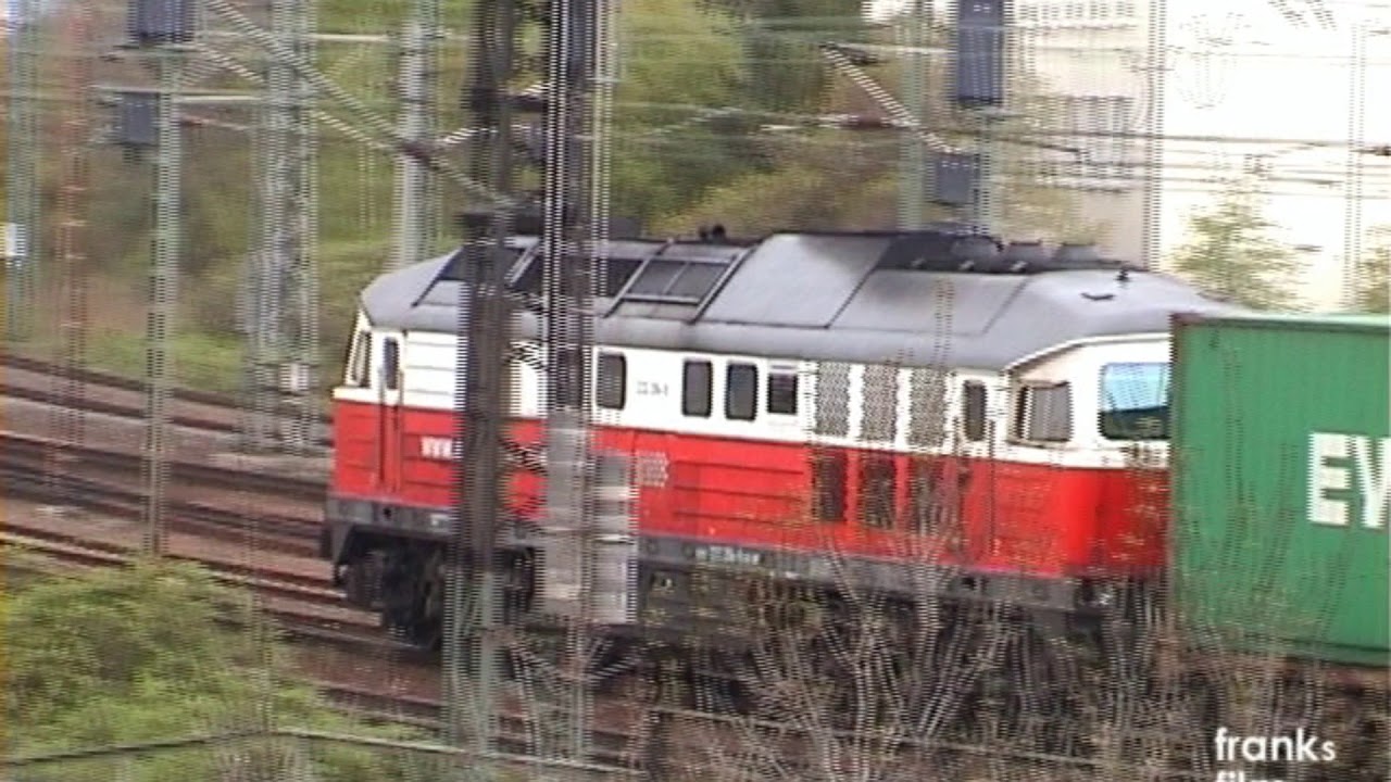 BR 130 der DB AG und East West Railways, Dresden - YouTube
