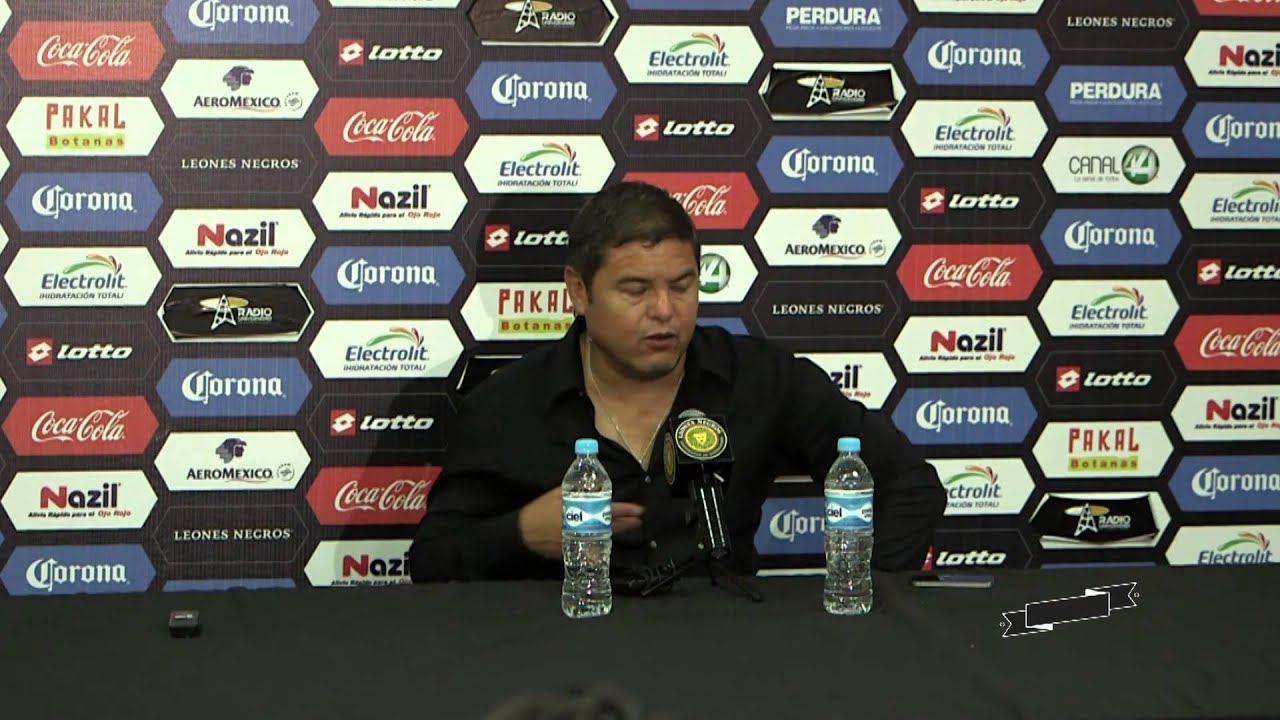 Daniel Guzmán - DT Leones Negros - YouTube