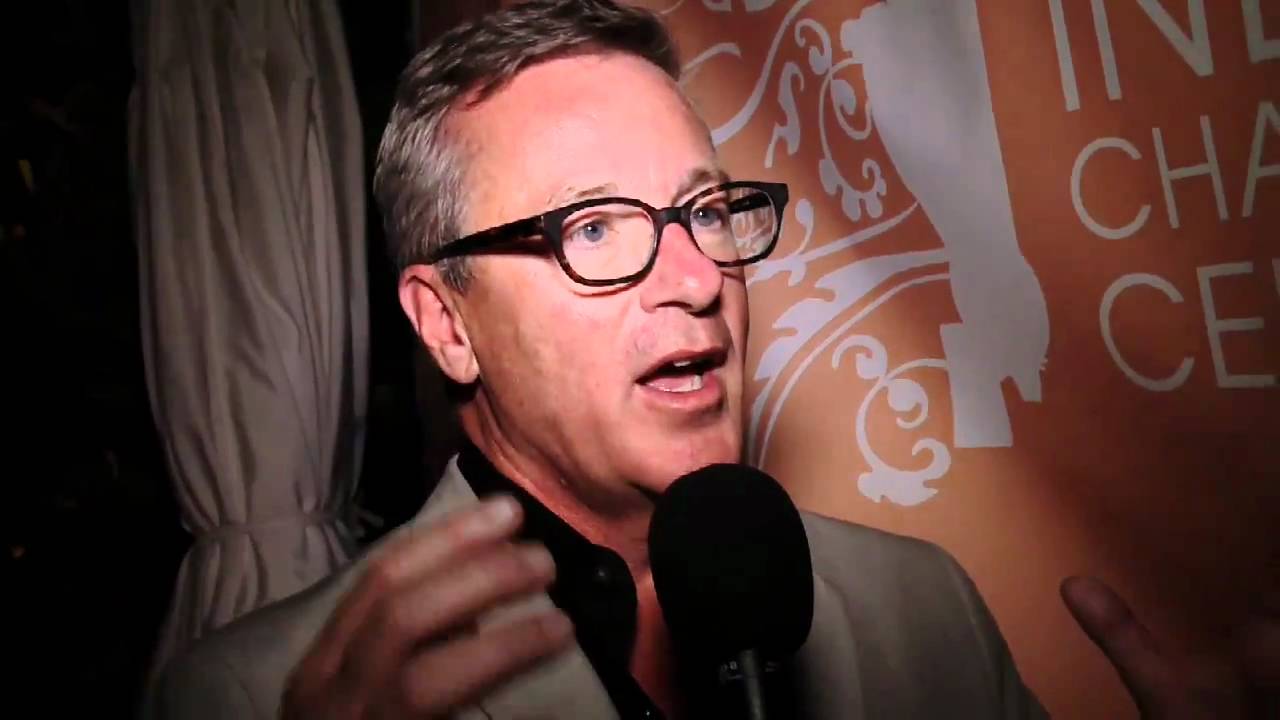 Hinchcliffe Interviews Mike Kelly - YouTube