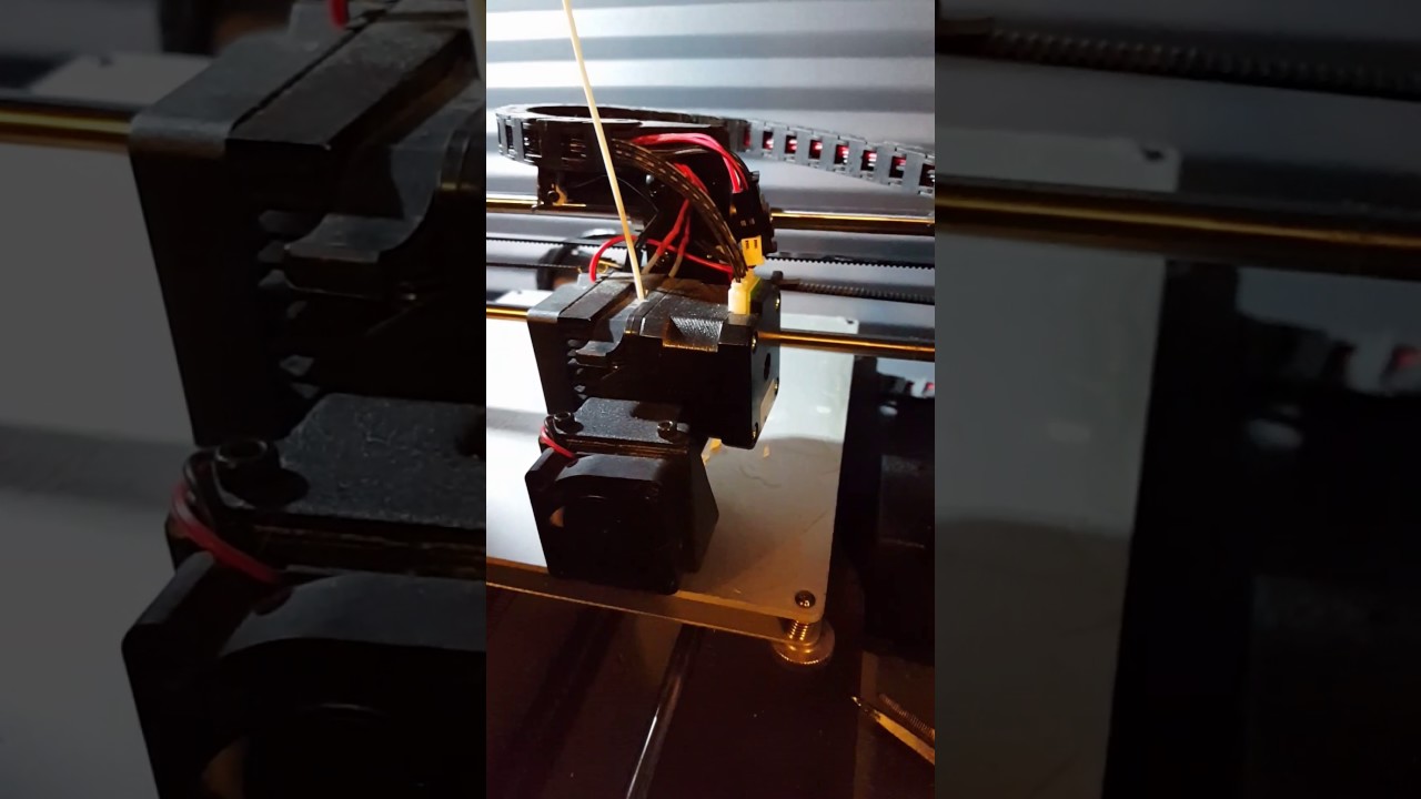 3D Printer TERRIBLE Vibration problem! - YouTube