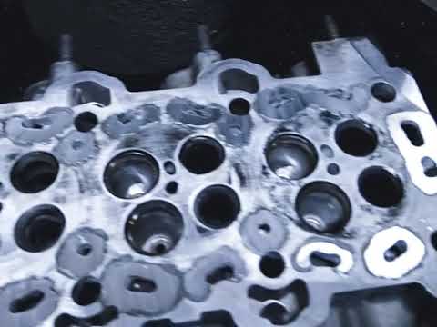 שיפוץ וחידוש ראש מנוע Fix Repair Cracked Cylinder Head - YouTube