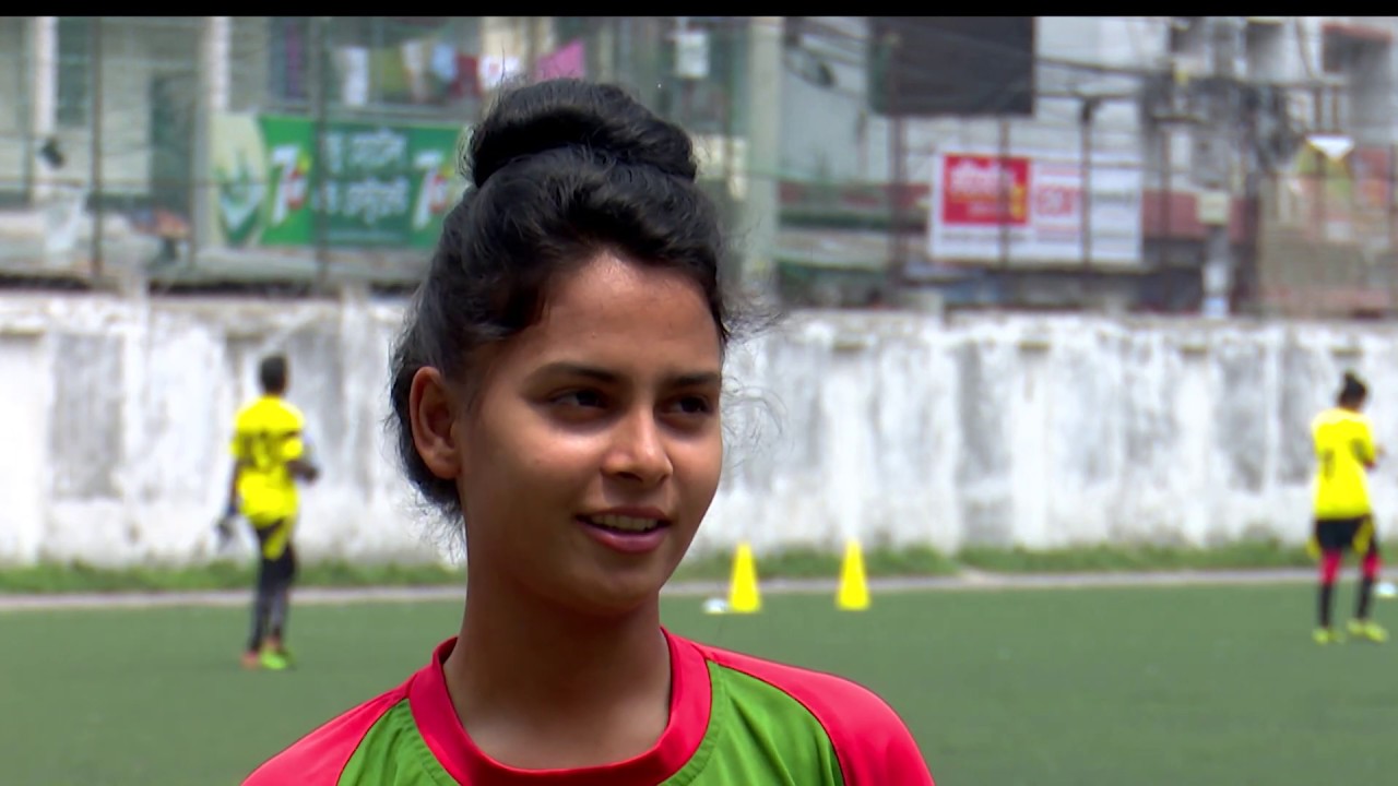 মহিলারাই বেশি টিটকারি করতো!!!!! (Bangladeshi Footballer Sanjida Aktar ...