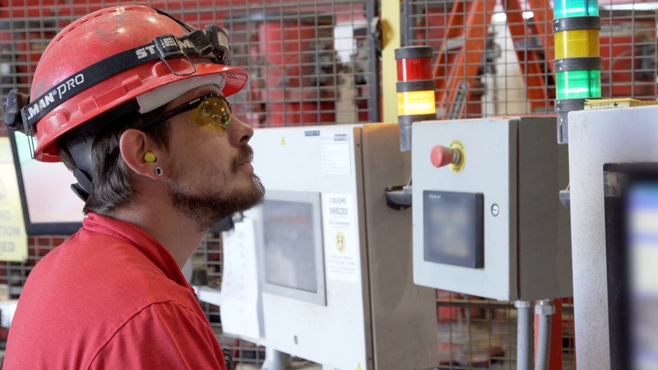 Career Highlight - Machine Operator - YouTube