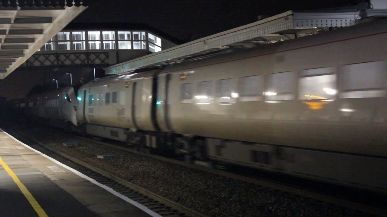 Hitachi IEP's Class 800 Nos. 800001 and 800002 passes Bridgwater on 1st ...