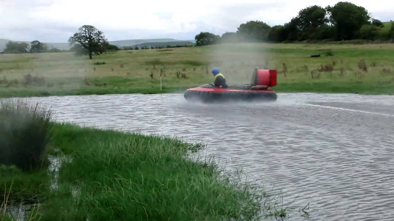Extreme Hovercraft Racing - YouTube