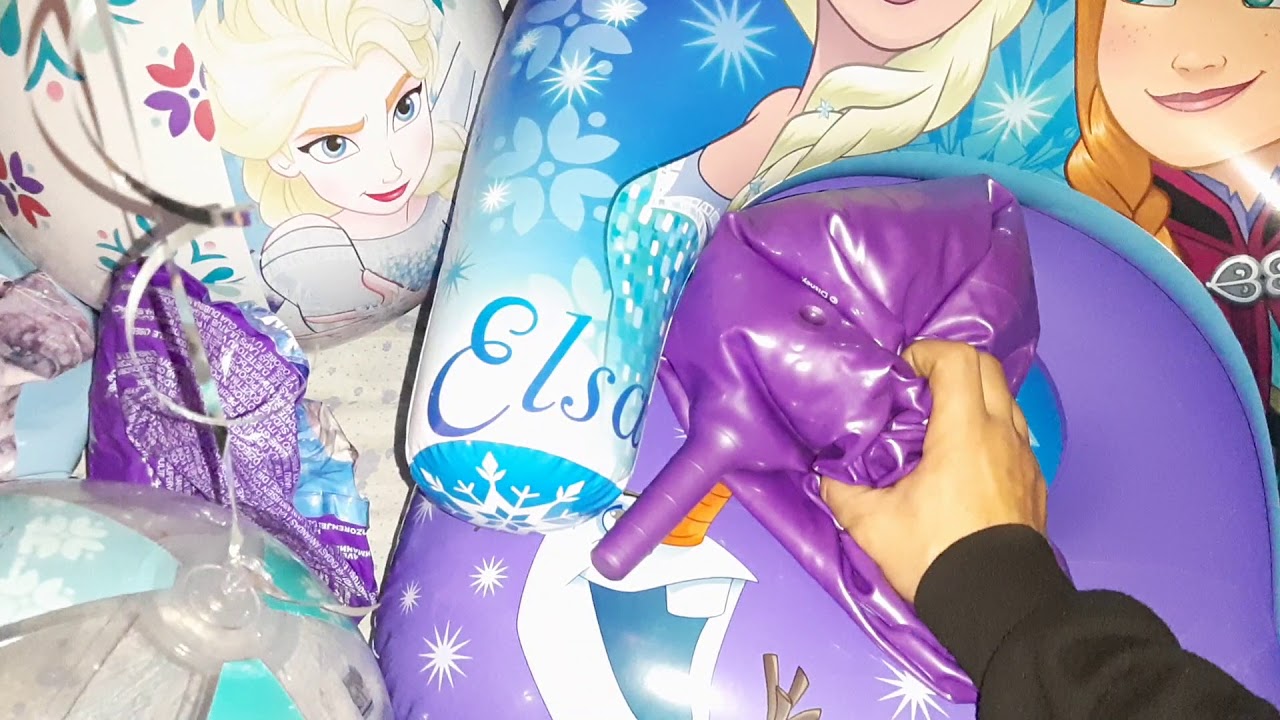 Frozen inflatables deflating - YouTube