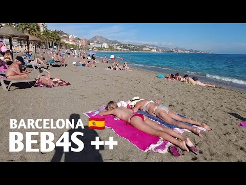 TANTE ERNI BAHAGIA BANGET BISA BERLIBUR KE PANTAI BARCELONA SPANYOL