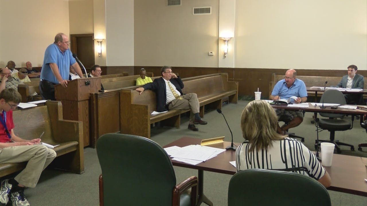 City’s budget creates discussion at council meeting - YouTube