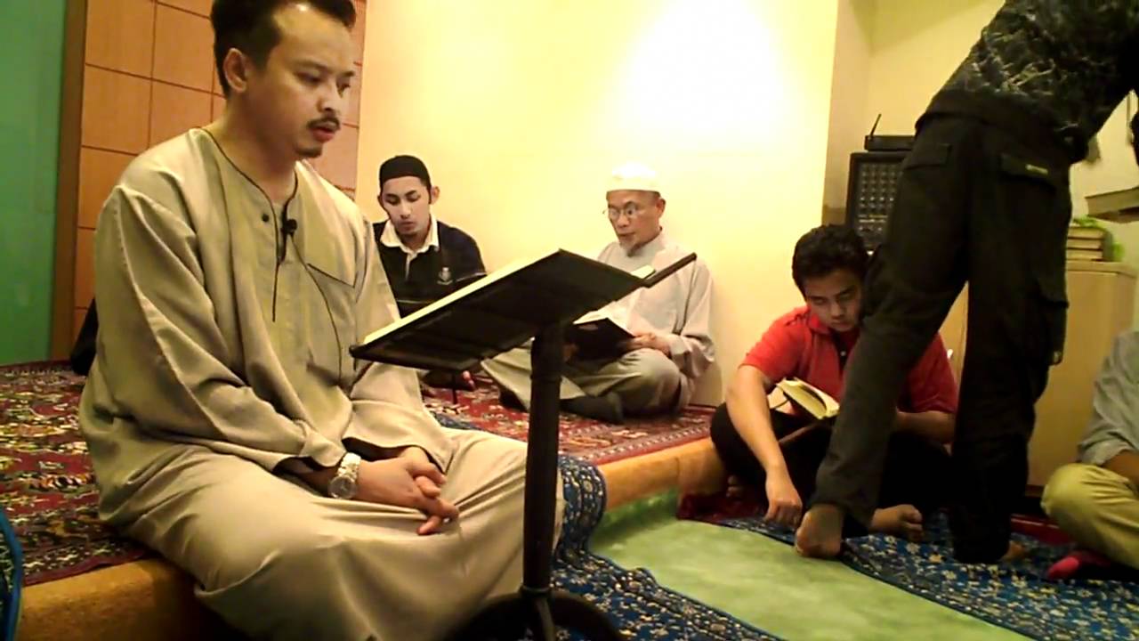 Tadarus al-Quran di Malaysia Hall - 250810 - YouTube