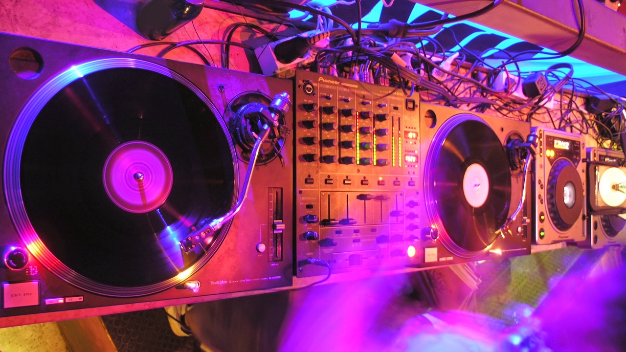 Flashback 80s - YouTube