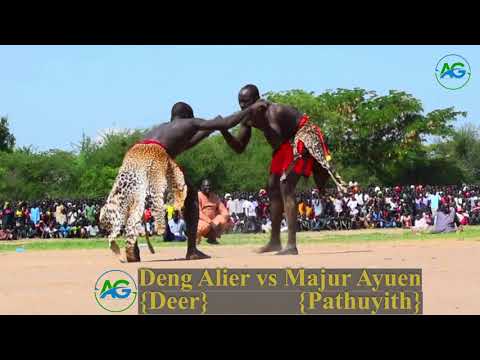 Deng Alier (Adugot) vs Majur Ayuen (Agutyär) - YouTube