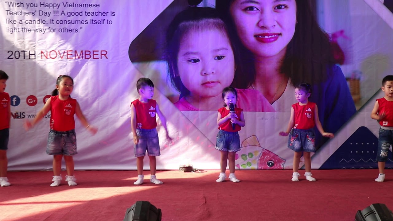 Tốp ca "Open shut them 3" - YouTube