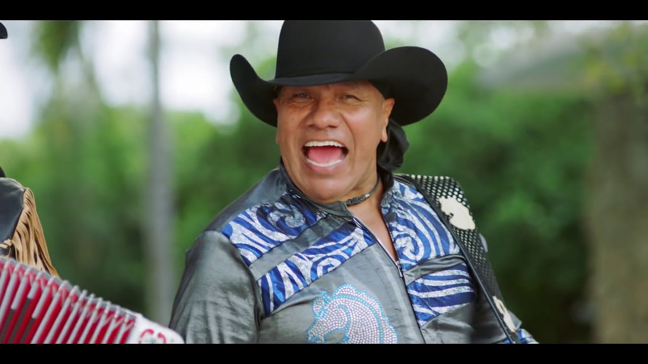 'Voy a tumbar la casita' - LUPE ESPARZA Y RICKY MUÑOZ - Nota para 3 ...