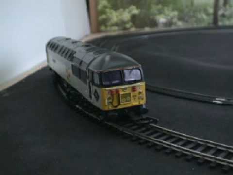 Mainline 00 Gauge Class 56 Diesel Electric Locomotive - YouTube