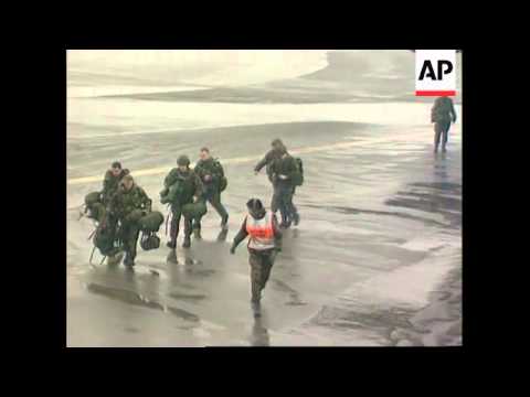 Bosnia - American Troops Arrive In Sarajevo - YouTube