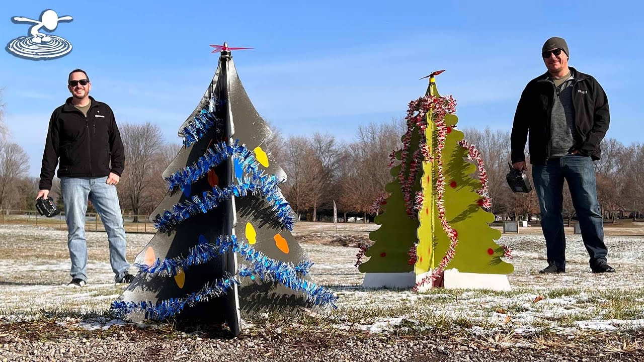 Christmas Tree Combat!!! 🎄⚔🎄 - YouTube