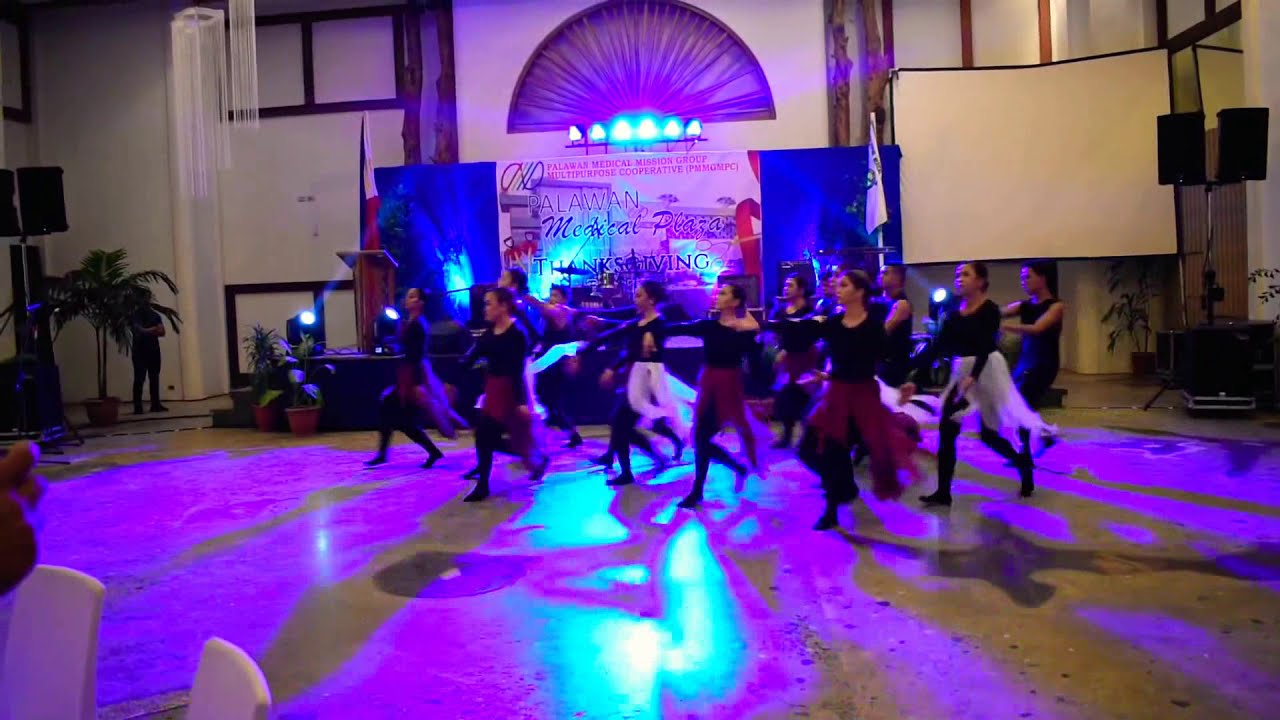 WHAT A BEAUTIFUL NAME by HILLSONG WORSHIP--- DOXOLOGY DANCE by The PMMG ...